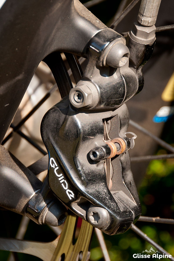 Test longue durée : SRAM Guide RS - Glisse Alpine